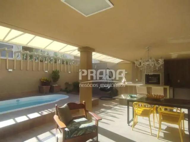 Casa / Sobrado em Condomínio para Locação em Uberlândia/MG Jardim Karaíba 3 Quartos