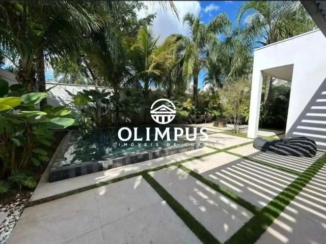 Casa / Sobrado em Condomínio para Locação em Uberlândia/MG Jardim Karaíba 4 Quartos