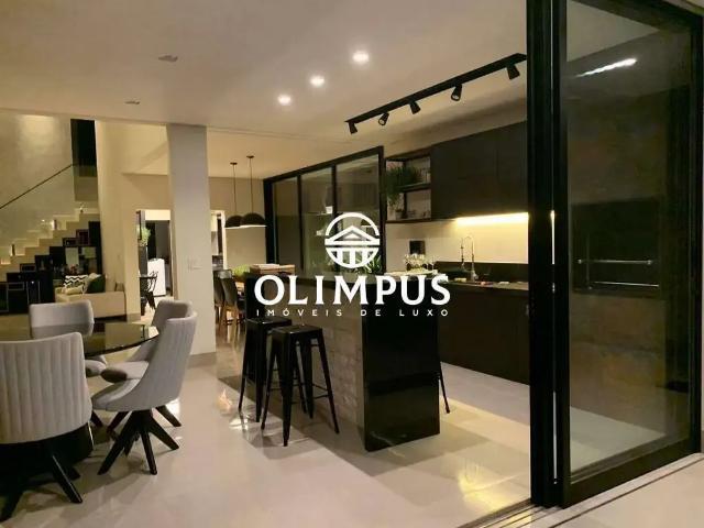 Casa / Sobrado em Condomínio para Locação em Uberlândia/MG Jardim Sul 3 Quartos