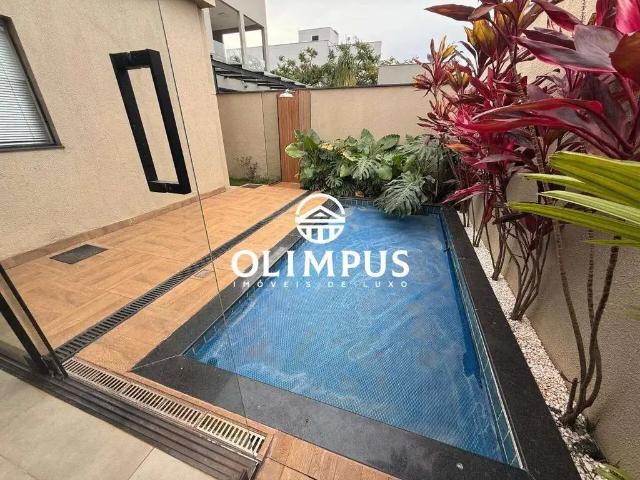 Casa / Sobrado em Condomínio para Locação em Uberlândia/MG Laranjeiras 3 Quartos