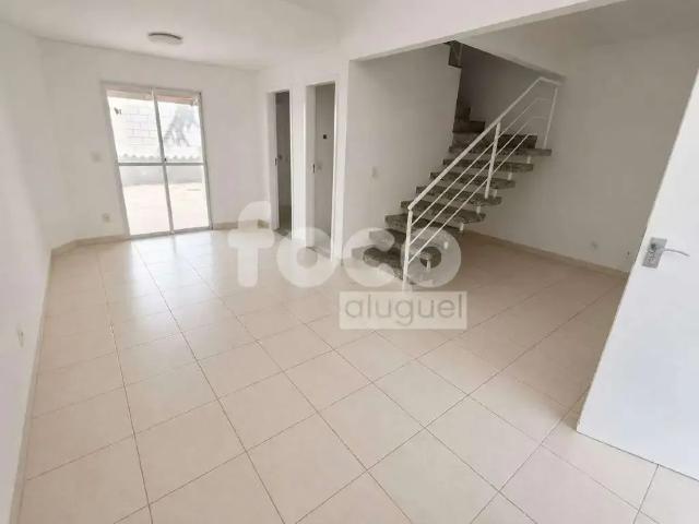 Casa / Sobrado em Condomínio para Locação em Uberlândia/MG Morada da Colina 3 Quartos