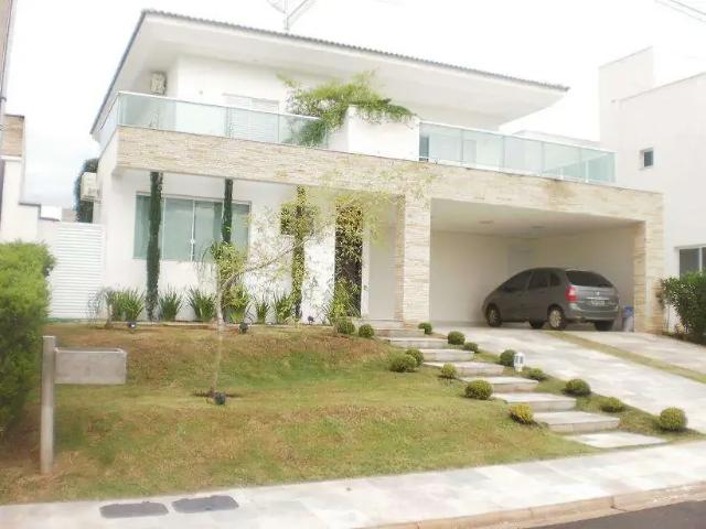 Casa / Sobrado em Condomínio para Locação em Uberlândia/MG Nova Uberlândia 4 Quartos