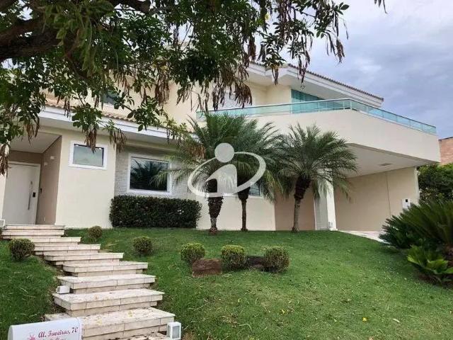 Casa / Sobrado em Condomínio para Locação em Uberlândia/MG Nova Uberlândia 4 Quartos