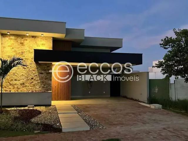 Casa / Sobrado em Condomínio para Locação em Uberlândia/MG Shopping Park 3 Quartos