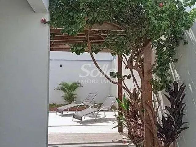 Casa / Sobrado em Condomínio para Locação em Uberlândia/MG Shopping Park 3 Quartos