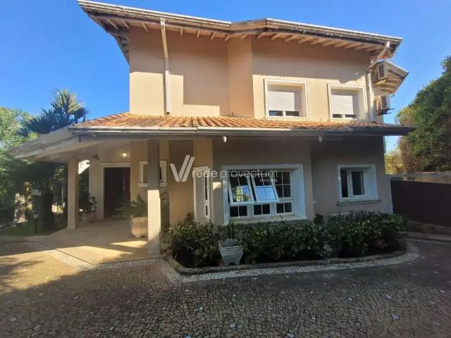 Casa / Sobrado em Condomínio para Locação em Valinhos/SP Chácara Flora 5 Quartos