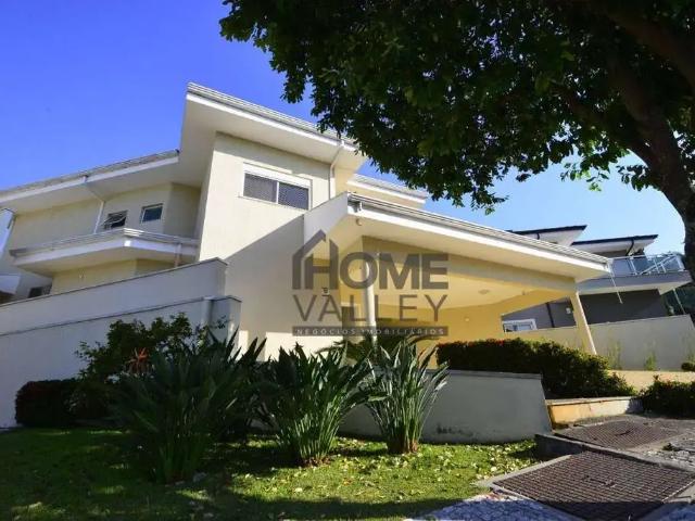 Casa / Sobrado em Condomínio para Locação em Valinhos/SP Chácaras Alpina 4 Quartos