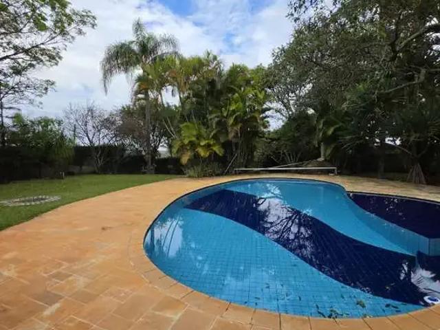 Casa / Sobrado em Condomínio para Locação em Valinhos/SP Chácaras Alpina 5 Quartos