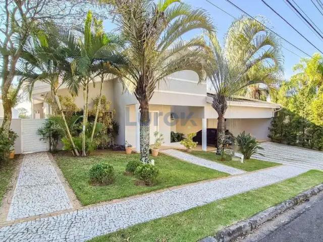 Casa / Sobrado em Condomínio para Locação em Valinhos/SP Chácaras São Bento 3 Quartos
