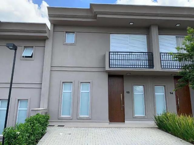 Casa / Sobrado em Condomínio para Locação em Valinhos/SP Chácaras Silvania 3 Quartos