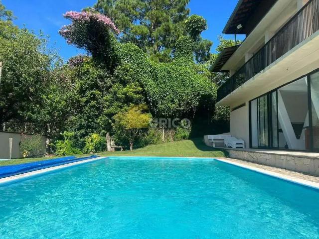 Casa / Sobrado em Condomínio para Locação em Valinhos/SP Clube de Campos Valinhos 6 Quartos