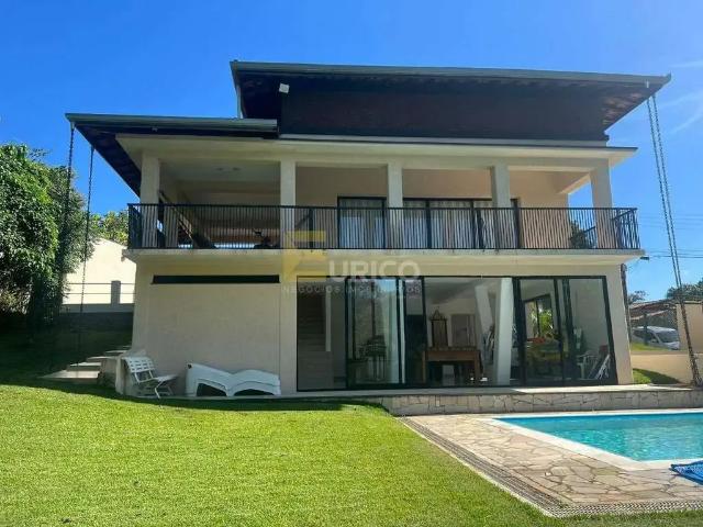 Casa / Sobrado em Condomínio para Locação em Valinhos/SP Clube de Campos Valinhos 6 Quartos