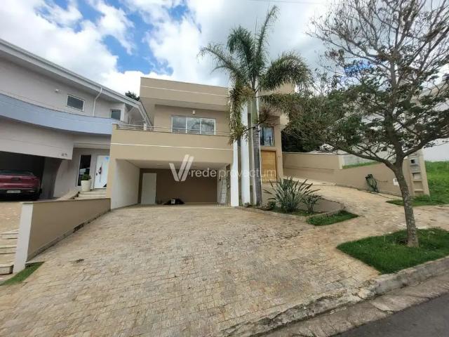 Casa / Sobrado em Condomínio para Locação em Valinhos/SP Colina dos Pinheiros 3 Quartos