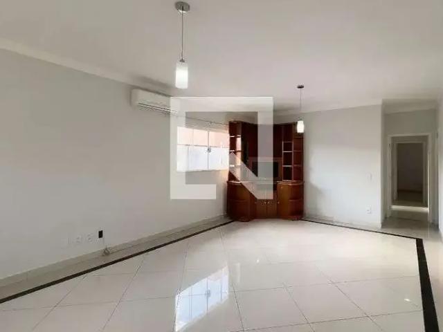 Casa / Sobrado em Condomínio para Locação em Valinhos/SP Colina dos Pinheiros 3 Quartos
