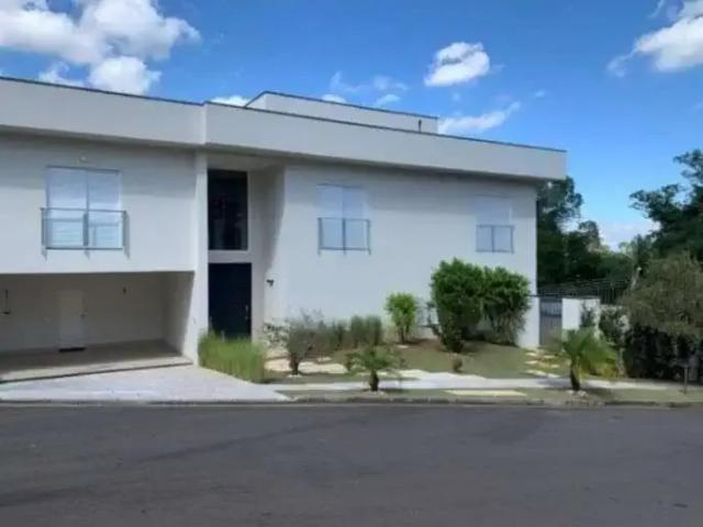 Casa / Sobrado em Condomínio para Locação em Valinhos/SP Condomínio Porto Seguro Village 4 Quartos