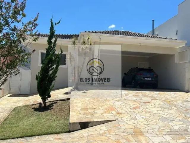 Casa / Sobrado em Condomínio para Locação em Valinhos/SP Condomínio Portal do Jequitibá 3 Quartos