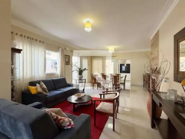 Casa / Sobrado em Condomínio para Locação em Valinhos/SP Jardim América II 3 Quartos