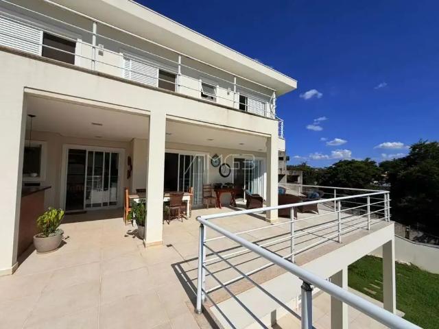 Casa / Sobrado em Condomínio para Locação em Valinhos/SP Jardim Paiquerê 4 Quartos