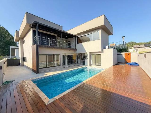 Casa / Sobrado em Condomínio para Locação em Valinhos/SP Jardim Portugal 5 Quartos