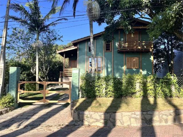 Casa / Sobrado em Condomínio para Locação em Valinhos/SP Jardim São Bento do Recreio 3 Quartos