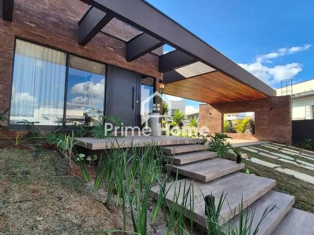 Casa / Sobrado em Condomínio para Locação em Valinhos/SP Joapiranga 3 Quartos
