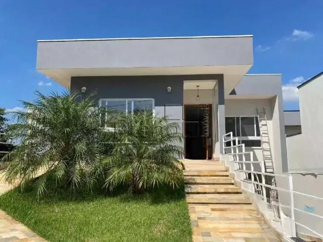 Casa / Sobrado em Condomínio para Locação em Valinhos/SP Lenheiro 3 Quartos