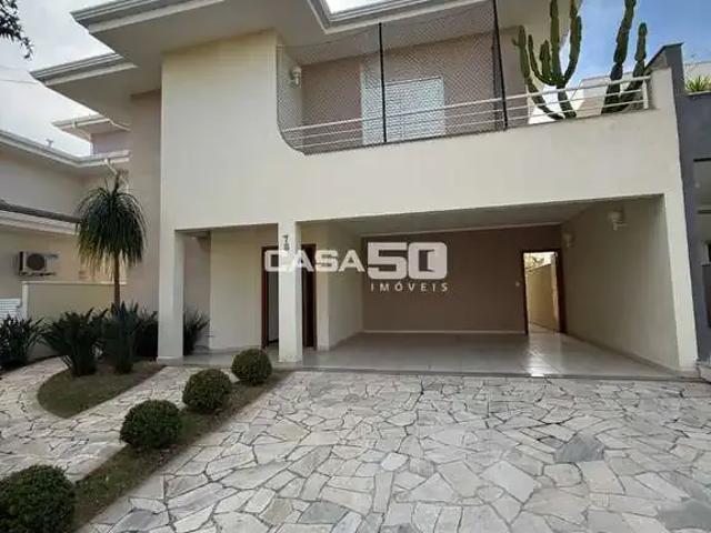 Casa / Sobrado em Condomínio para Locação em Valinhos/SP Pinheiro 3 Quartos