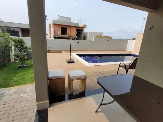 Casa / Sobrado em Condomínio para Locação em Valinhos/SP Roncáglia 4 Quartos
