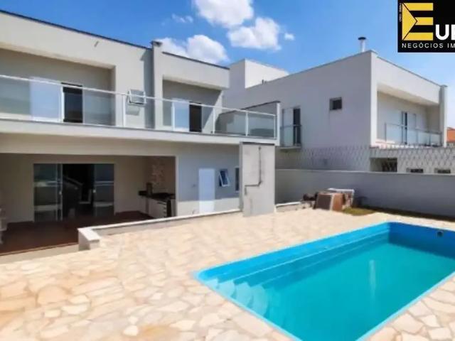 Casa / Sobrado em Condomínio para Locação em Valinhos/SP Roncáglia 3 Quartos
