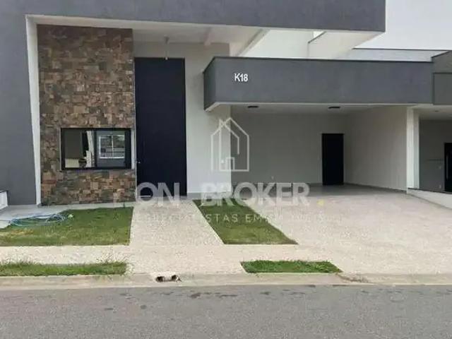 Casa / Sobrado em Condomínio para Locação em Valinhos/SP Roncáglia 3 Quartos