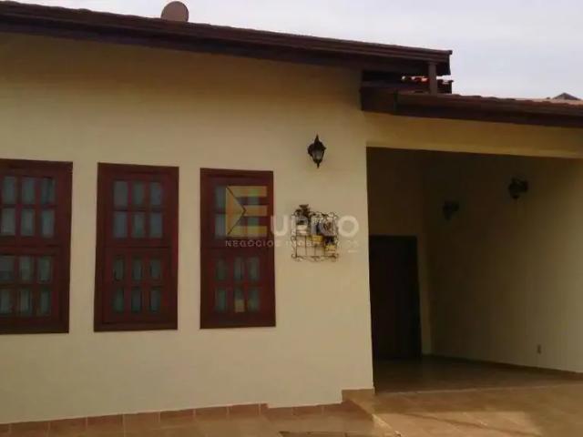 Casa / Sobrado em Condomínio para Locação em Valinhos/SP Vila Capuava 3 Quartos