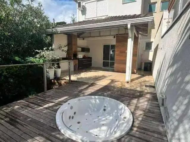Casa / Sobrado em Condomínio para Locação em Valinhos/SP Vila Jair 3 Quartos