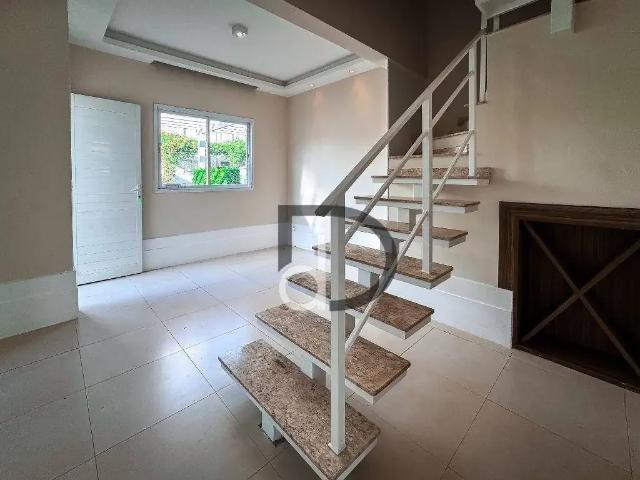 Casa / Sobrado em Condomínio para Locação em Valinhos/SP Vila Jair 3 Quartos