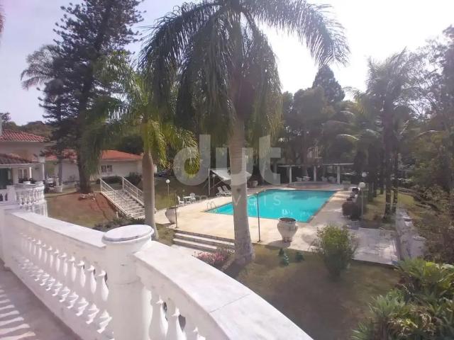 Casa / Sobrado em Condomínio para Locação em Valinhos/SP Village Sans Souci 4 Quartos