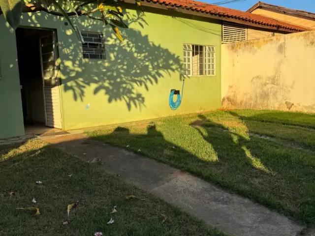 Casa / Sobrado em Condomínio para Locação em Várzea Grande/MT Jardim Marajoara 2 Quartos