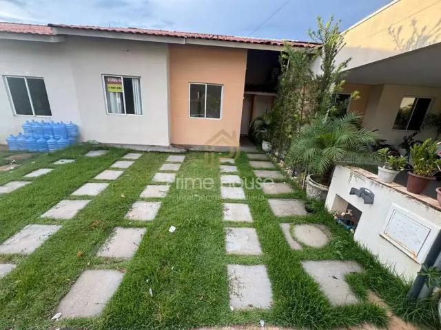 Casa / Sobrado em Condomínio para Locação em Várzea Grande/MT Petrópolis 3 Quartos