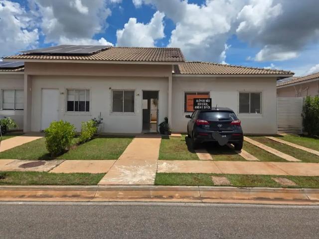 Casa / Sobrado em Condomínio para Locação em Várzea Grande/MT Petrópolis 3 Quartos