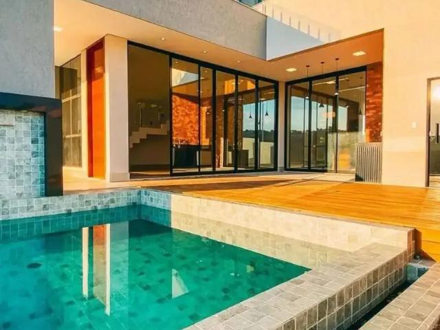 Casa / Sobrado em Condomínio para Locação em Vespasiano/MG Alphaville 4 Quartos