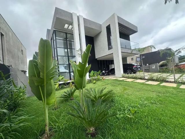 Casa / Sobrado em Condomínio para Locação em Vespasiano/MG Alphaville 5 Quartos
