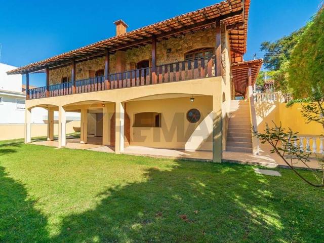 Casa / Sobrado em Condomínio para Locação em Vinhedo/SP Condomínio Vista Alegre 4 Quartos