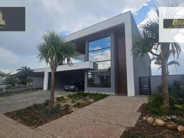 Casa / Sobrado em Condomínio para Locação em Vinhedo/SP Condomínio Campo de Toscana 4 Quartos