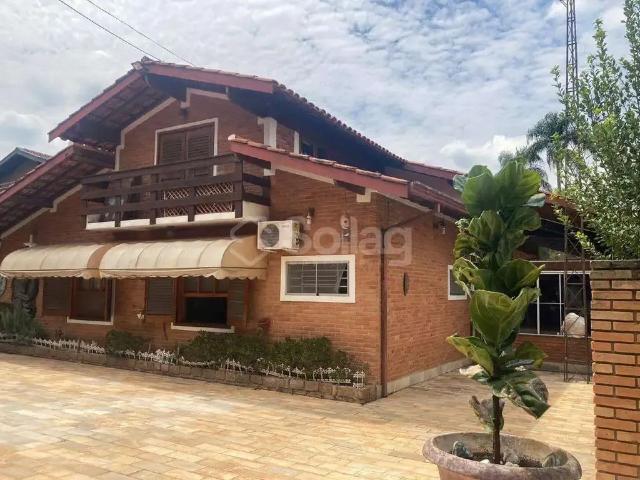 Casa / Sobrado em Condomínio para Locação em Vinhedo/SP Condomínio Estância Marambaia 4 Quartos