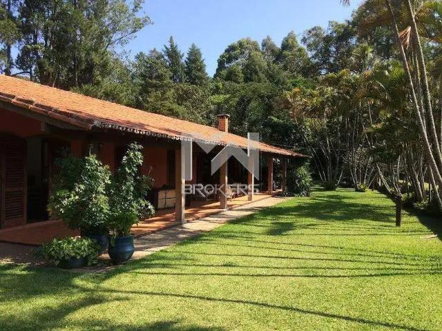 Casa / Sobrado em Condomínio para Locação em Vinhedo/SP Caixa D´Água 4 Quartos