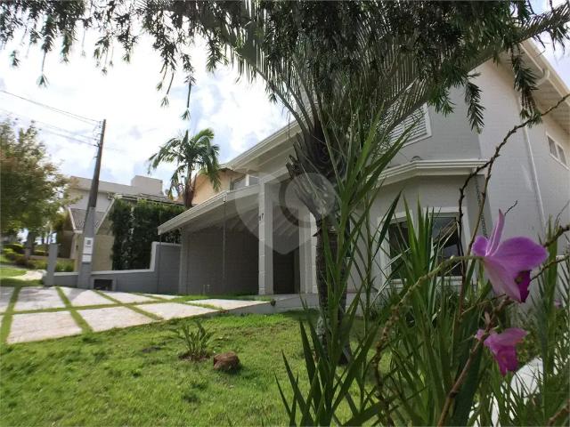 Casa / Sobrado em Condomínio para Locação em Vinhedo/SP Bosque 3 Quartos