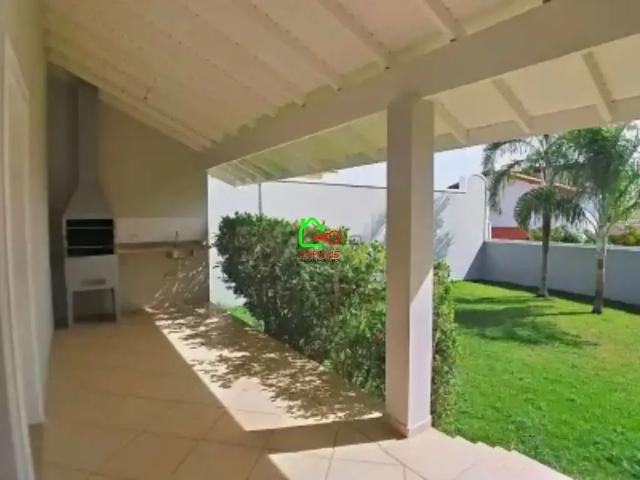 Casa / Sobrado em Condomínio para Locação em Vinhedo/SP Bosque 3 Quartos