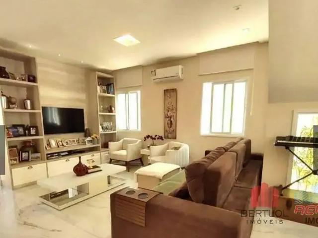 Casa / Sobrado em Condomínio para Locação em Vinhedo/SP João XXIII 4 Quartos