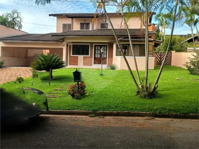 Casa / Sobrado em Condomínio para Locação em Vinhedo/SP Marambaia 4 Quartos
