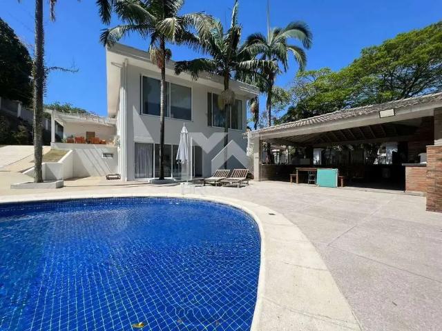 Casa / Sobrado em Condomínio para Locação em Vinhedo/SP Marambaia 6 Quartos