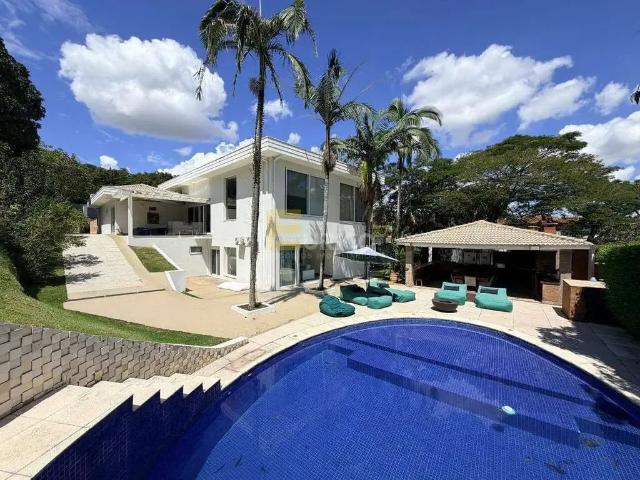 Casa / Sobrado em Condomínio para Locação em Vinhedo/SP Marambaia 6 Quartos