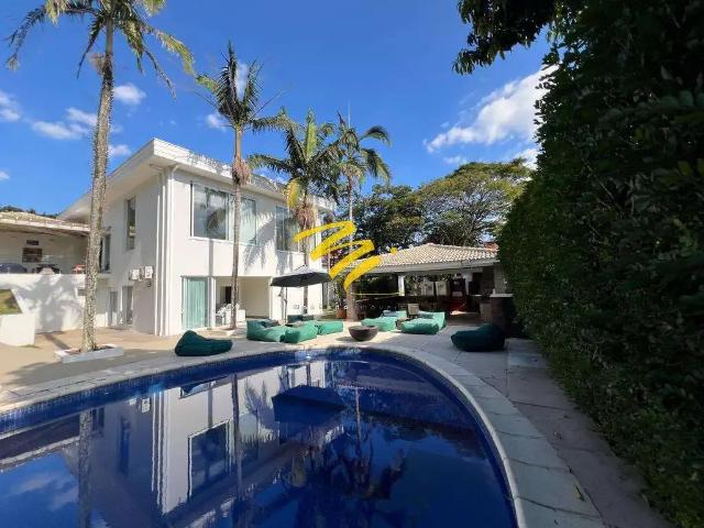 Casa / Sobrado em Condomínio para Locação em Vinhedo/SP Marambaia 6 Quartos